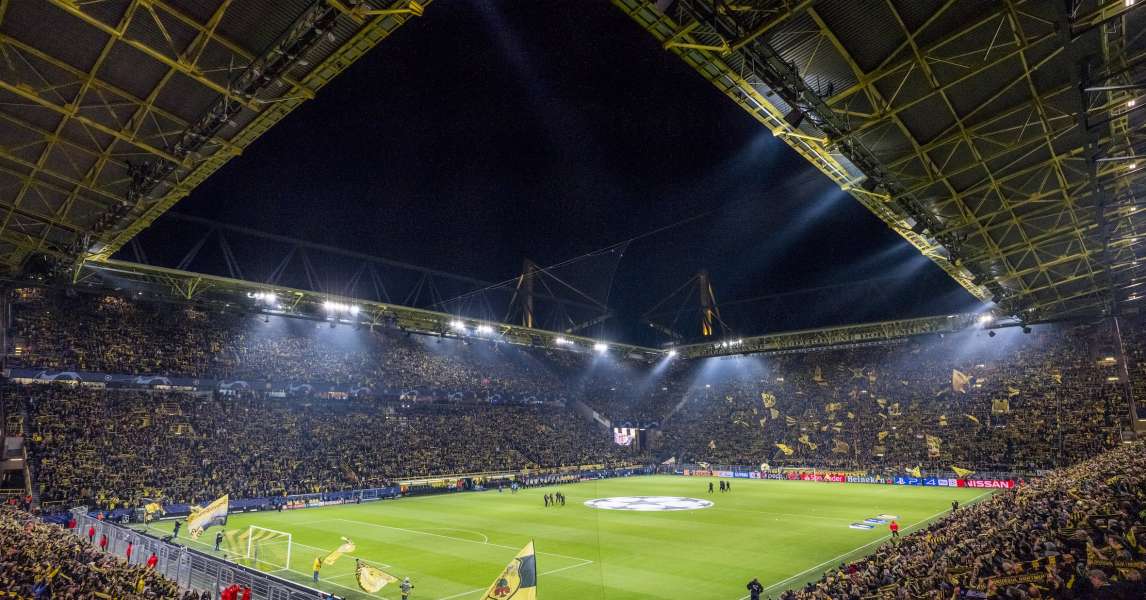 Mehr als eine Partnerschaft: Borussia Dortmund und Evonik | SPORTFIVE ...